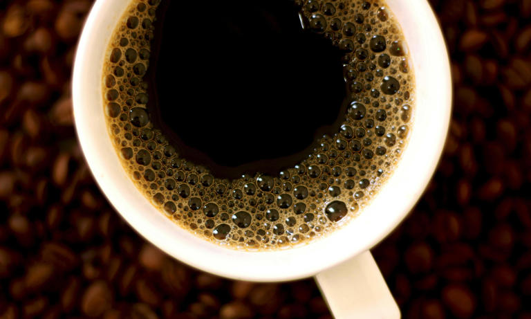 What happens to your kidneys when you drink coffee regularly?