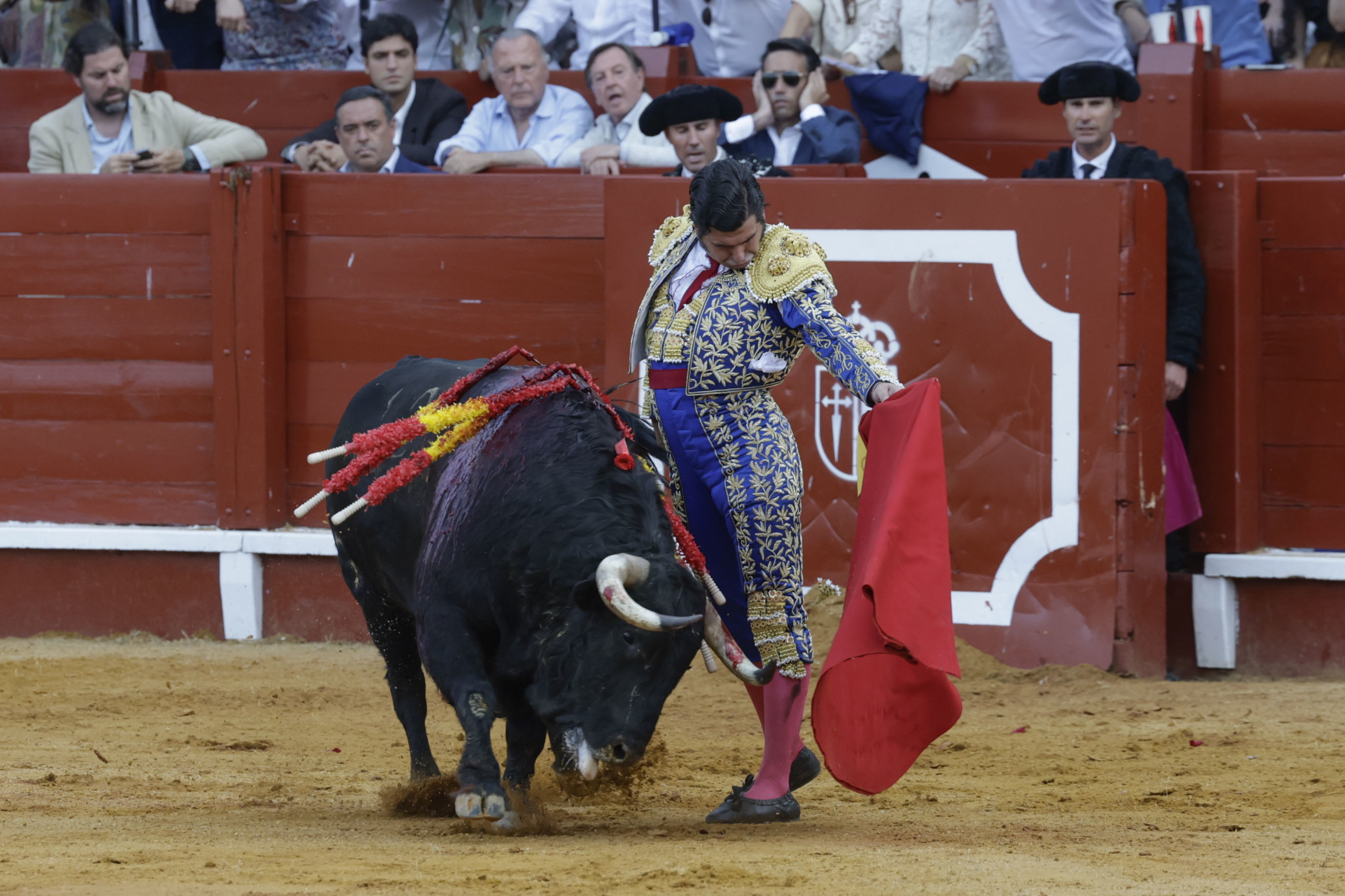Toros en Sevilla hoy, jueves 4 de mayo: quién torea hoy y dónde ver por ...