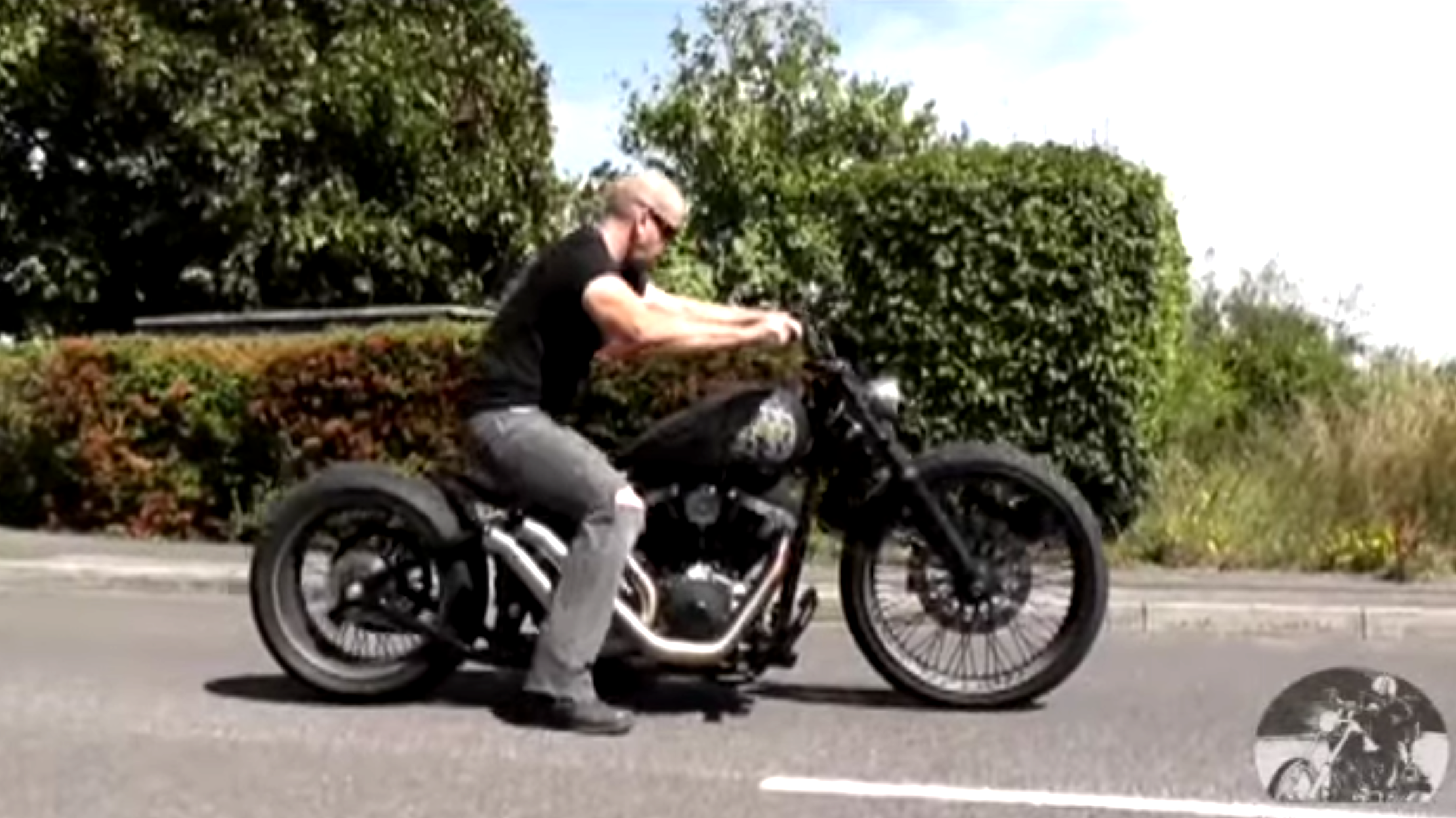 Rocket Bob’s Blackbird custom build