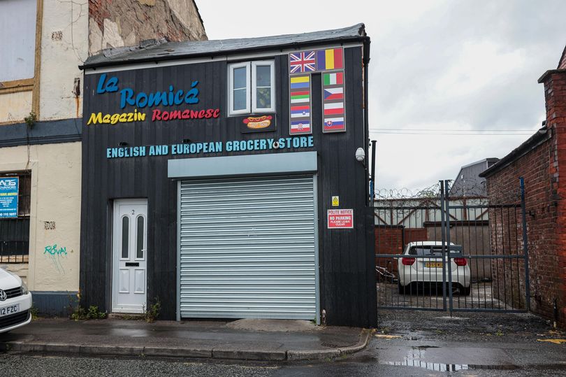 Cops suspect kids were 'able to buy red wine for their parents' at shop ...