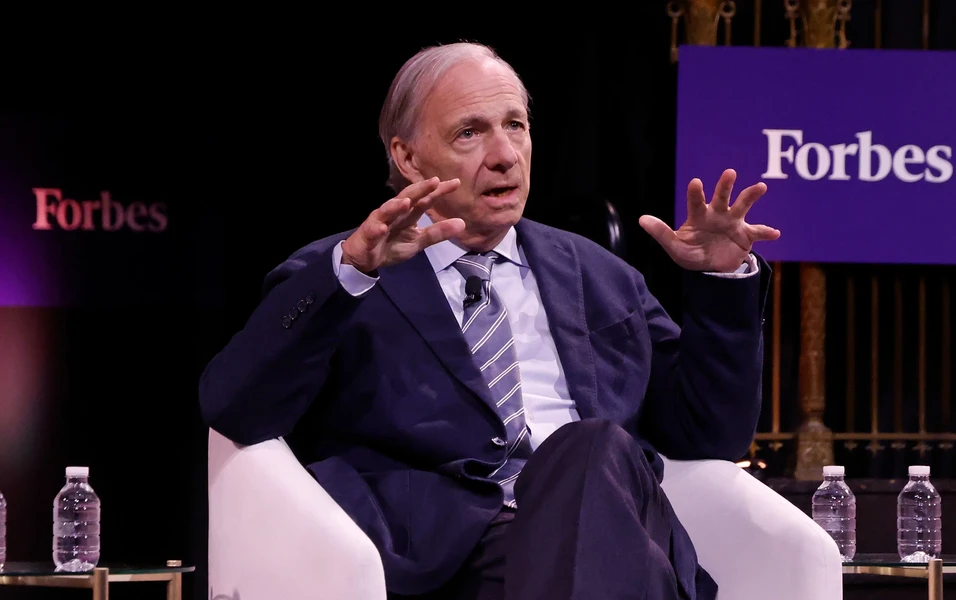 Ray Dalio warns AI market bubble could burst amid cash-out risk