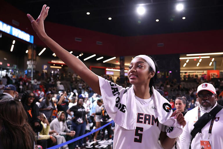 Caitlin Clark sold out a WNBA game in 40 minutes. She could be set to ...