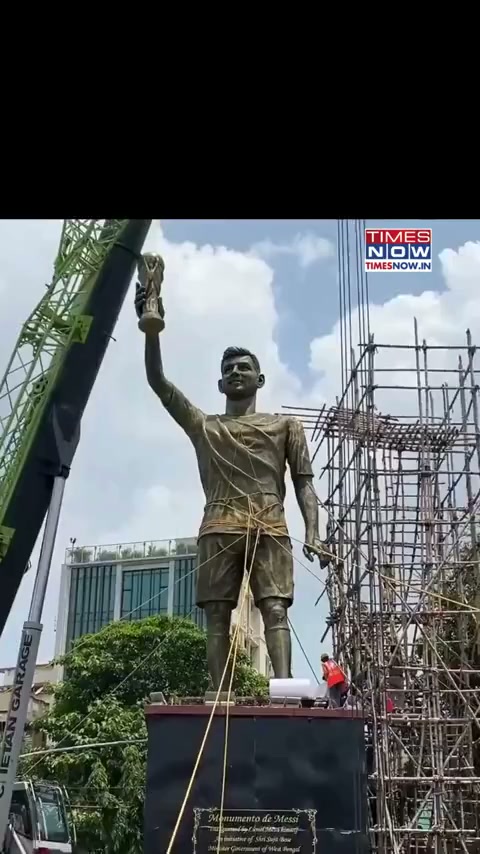 The process to remove the 70-foot Lionel Messi statue in