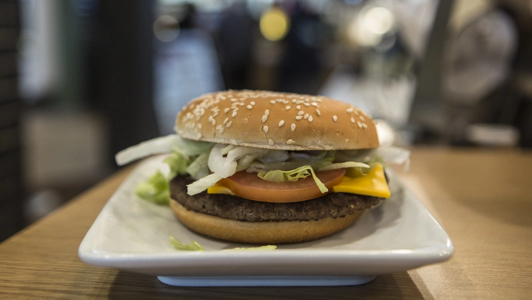 14 warning signs of a bad burger