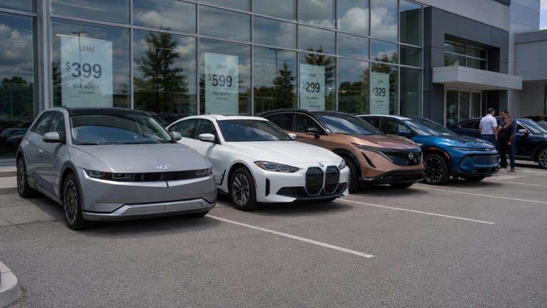 The best car lease deals right now and why automakers are suddenly ...