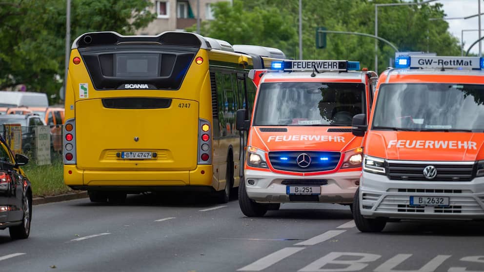 16 Verletzte bei Vollbremsung von BVG-Bus