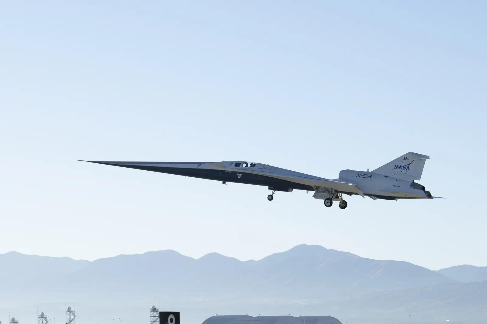 NASA built a jet with a missing front windscreen and an ultra-long nose ...