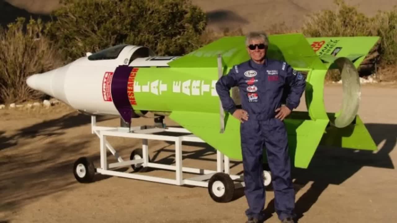 He built a rocket to prove flat Earth – seconds after the launch, it ...