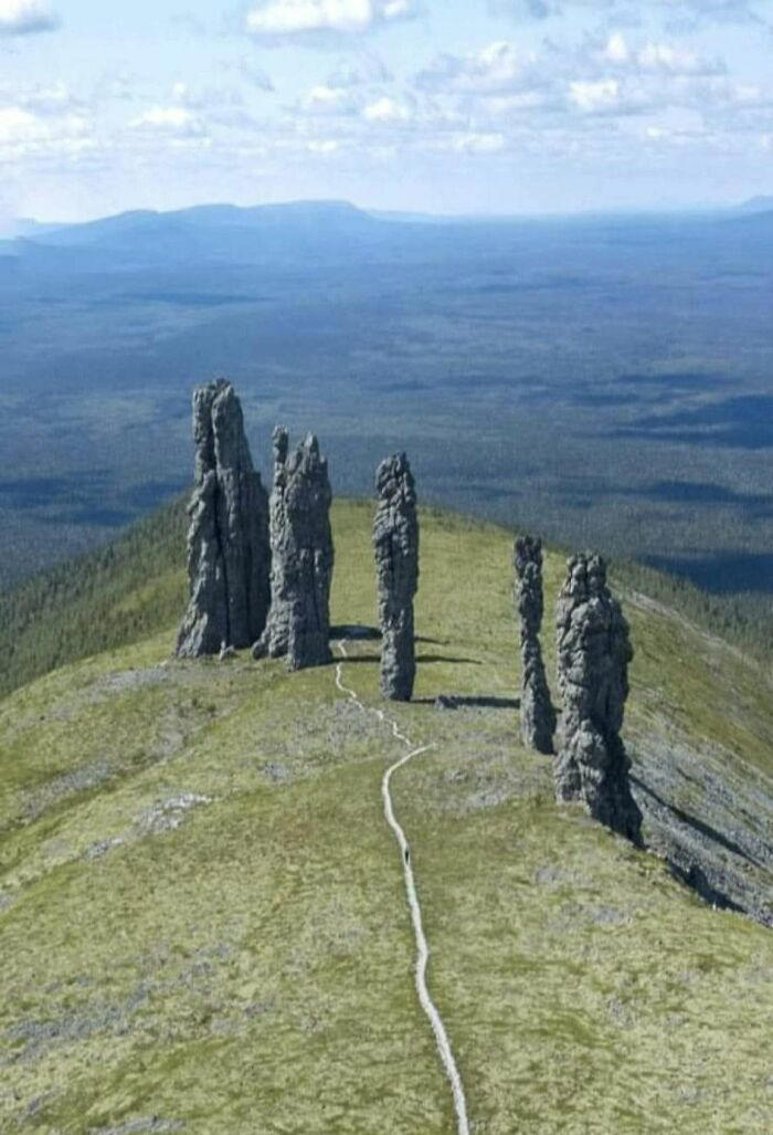 Google Earth: 49 odd things people found by zooming in