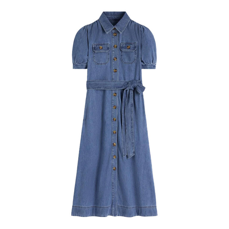 Forget jeans, when it comes to summer denim, Lorraine Kelly proves it's ...