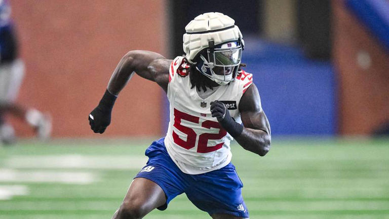 Arvell Reese’s DROY chase could run straight through Giants' division rival