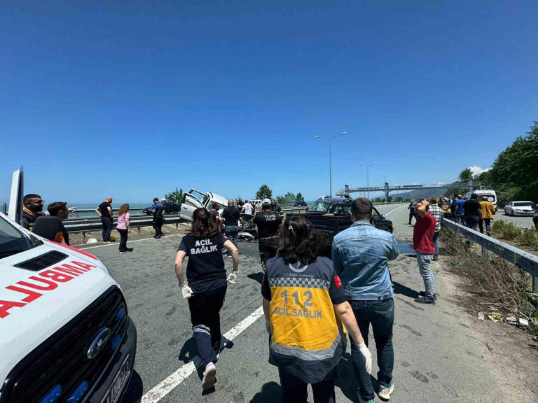 Rize’de ters yöne giren yaşlı sürücü kazaya neden oldu: 2 ölü, 3 yaralı