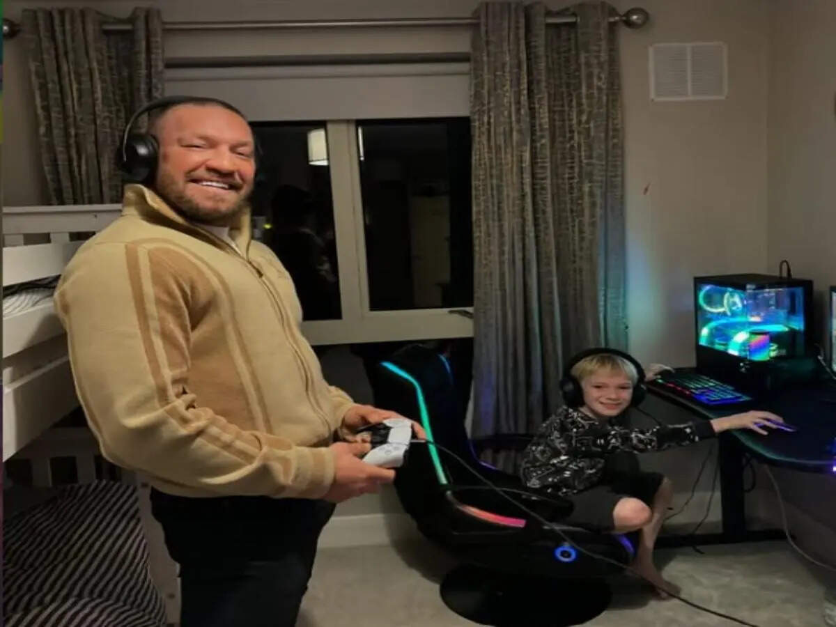 MMA legend Conor McGregor’s Las Vegas mansion is a millions-worth ...