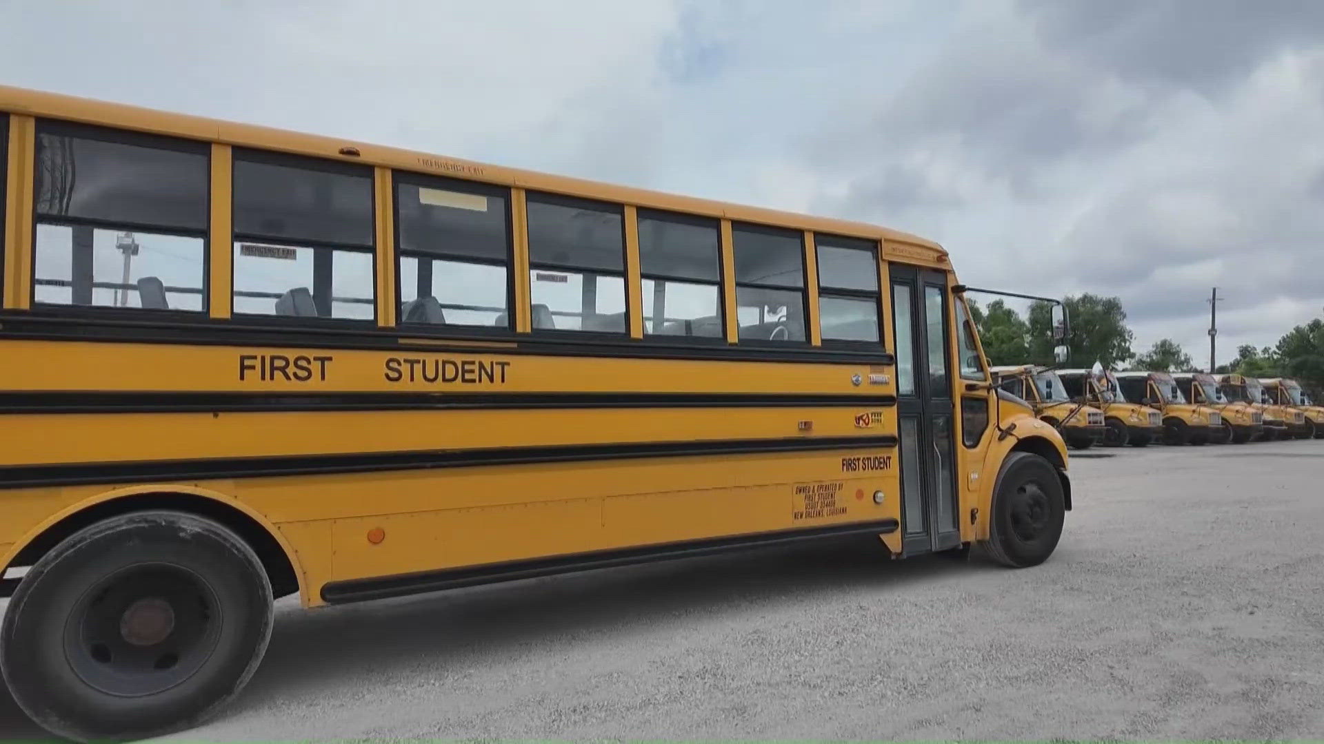 'Big bus, no big deal' | School bus company hosting hiring event in New ...