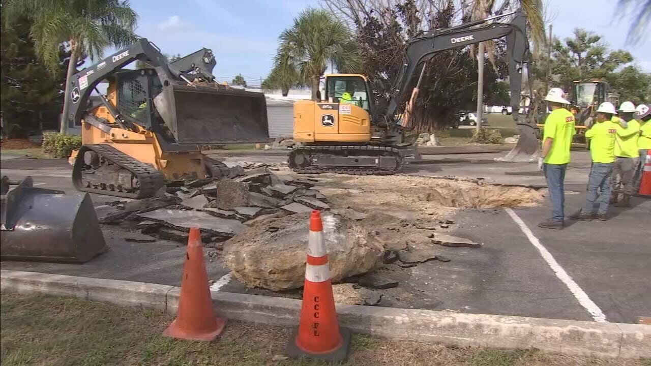 Palm Bay road collapse disrupts residents