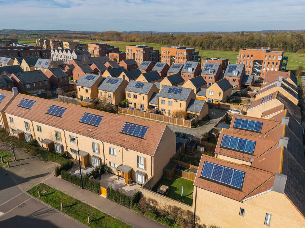 Water shortage fears erupt over Rachel Reeves' plans to build 10,000 ...