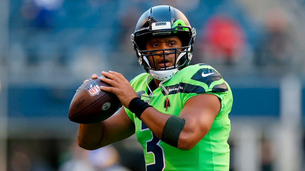 QB Russell Wilson announces retirement, will join CBS Sports as studio ...