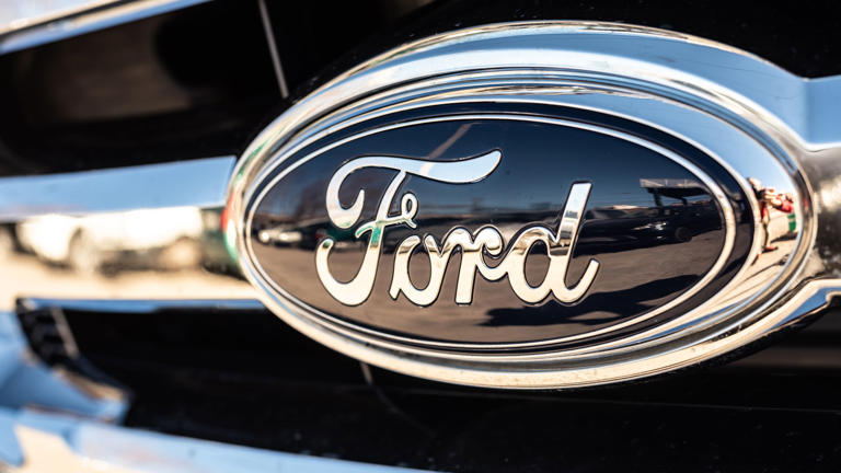 Recall alert: Ford recalls more than 419K vehicles due to faulty seat belts