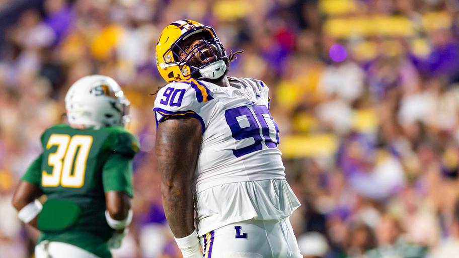 Chargers roster spotlights: Jacobian Guillory II, a leader and weight ...