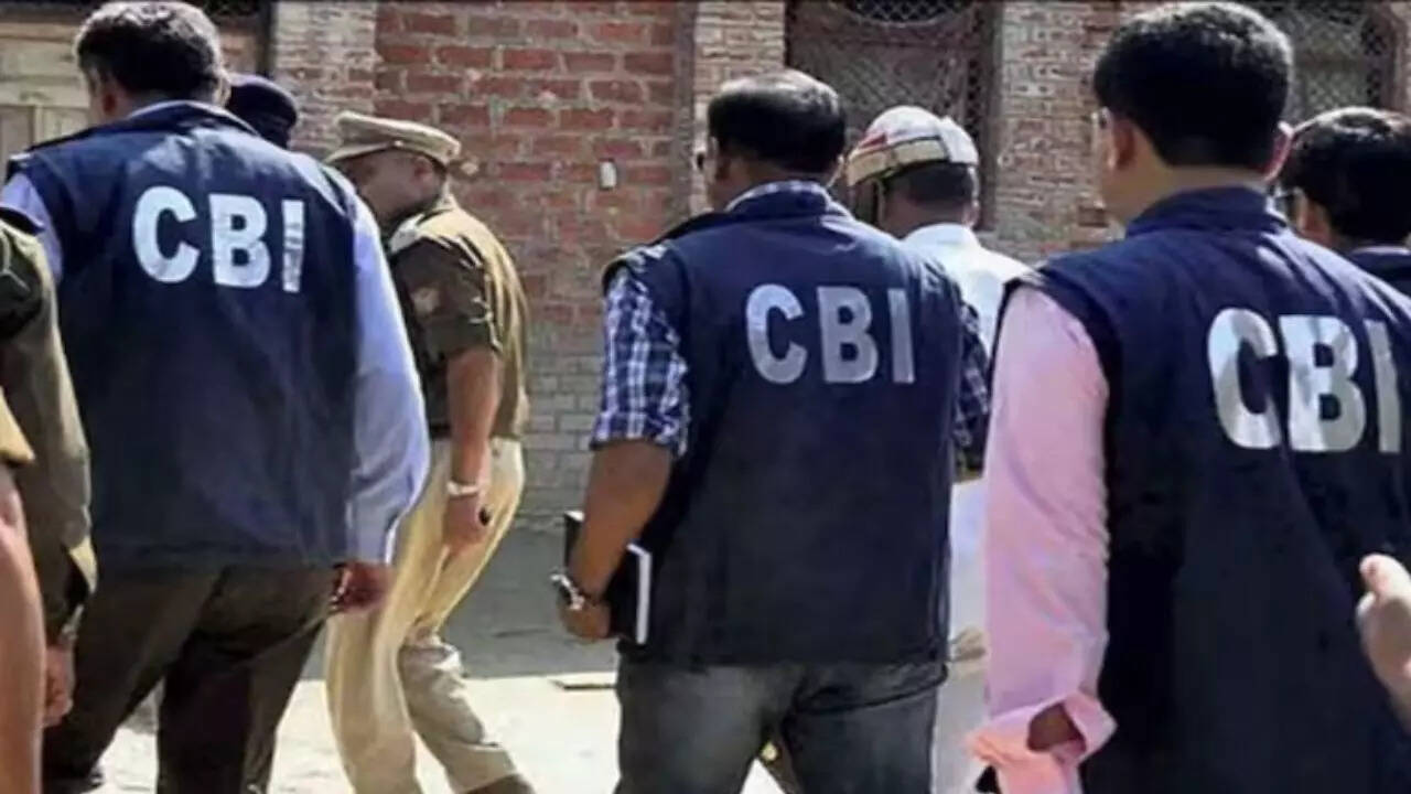 CBI arrests postal department executive engineer while accepting Rs 1.5 ...