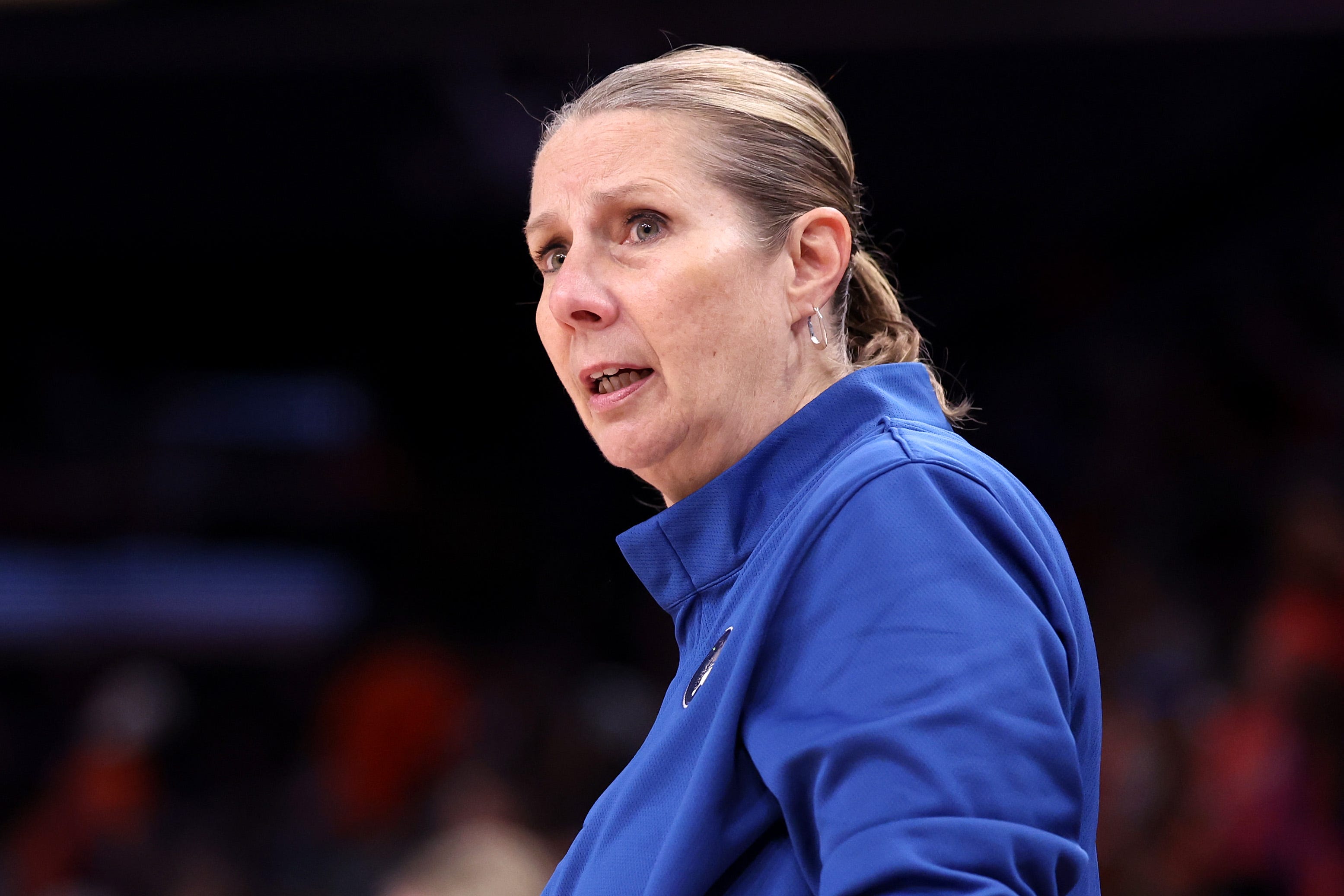 Four titles, Olympic gold and yes, top WNBA coach says she can win in NBA
