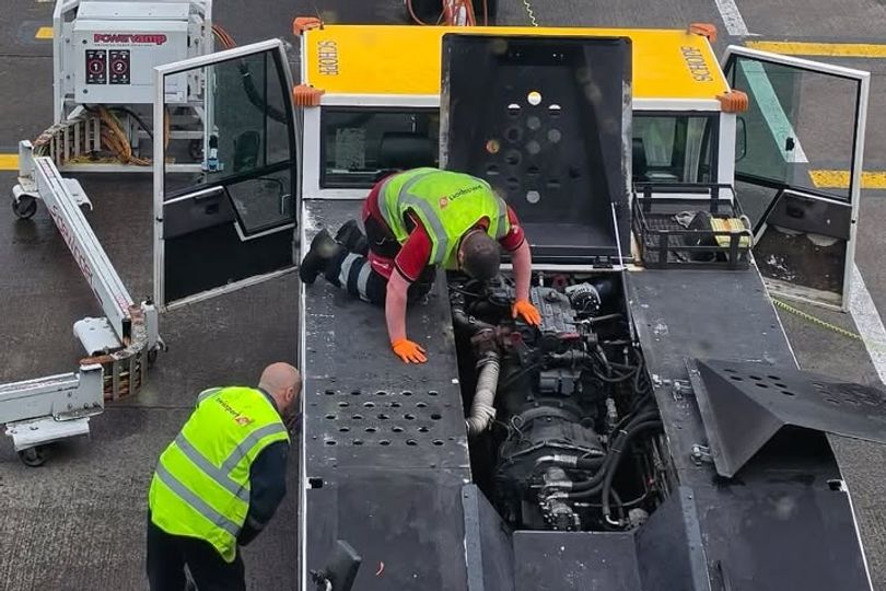 Moment Edinburgh Airport fire crews scrambled to passenger plane at ...