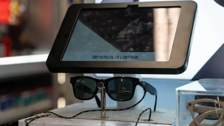 Meta’s Ray-Ban display just got a major app boost as developers expand ...
