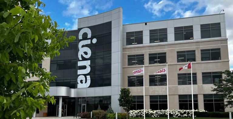Ciena stock falls on fiscal Q2 earnings as guidance underwhelms