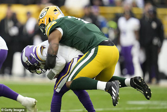 Green Bay Packers' $186m star man Micah Parsons gives worrying update ...