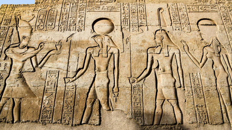 Egyptian archaeologists at Tel Aziz in ancient Memphis uncovered ...