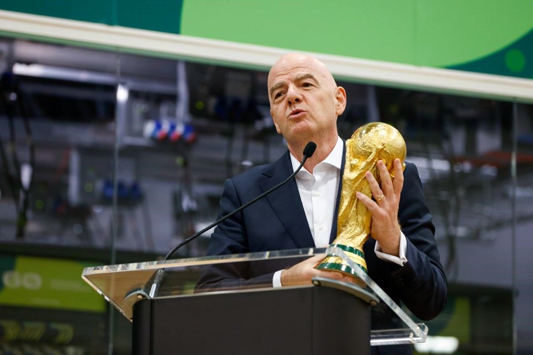 FIFA bans fans from bringing water bottles to World Cup in astonishing ...