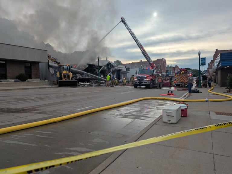 Watch: Structure fire reported at PINZ Bowling Center in Dell Rapids