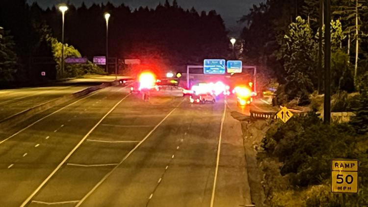 2 dead, 2 injured in westbound SR 18 crash in Federal Way