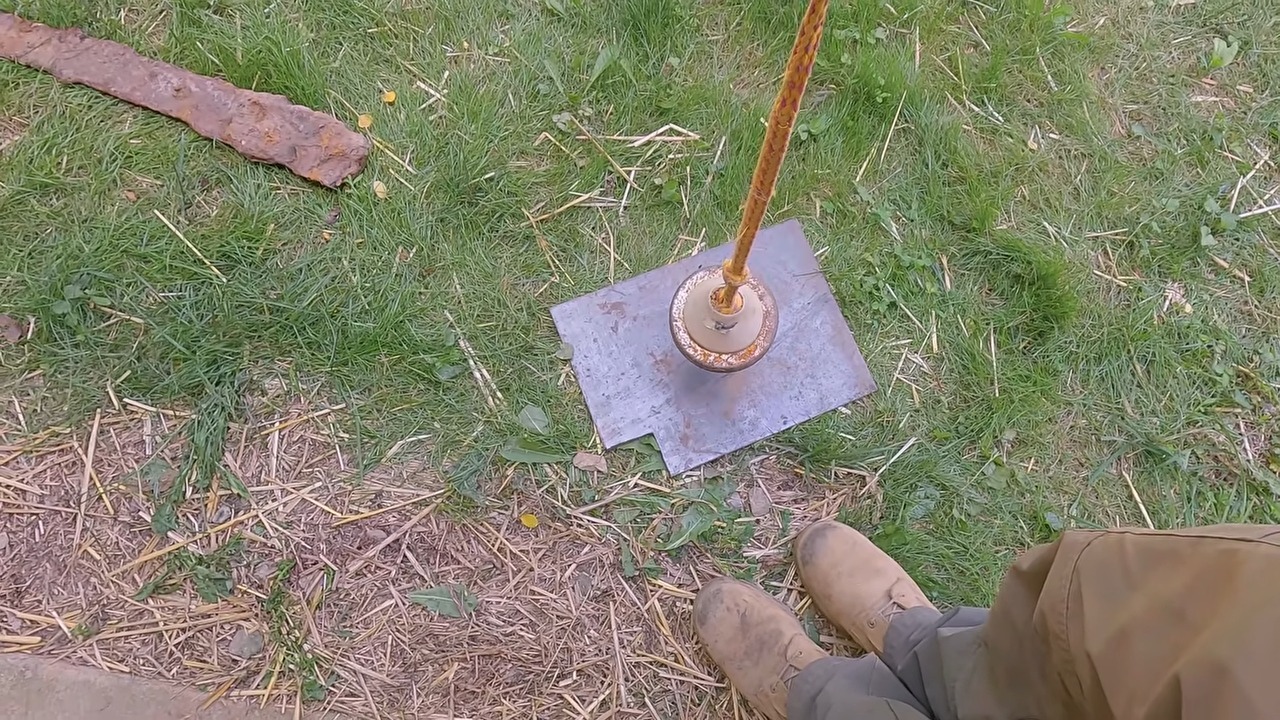 He bought a 300-pound magnet - "Laboratory conditions" - then rust ...