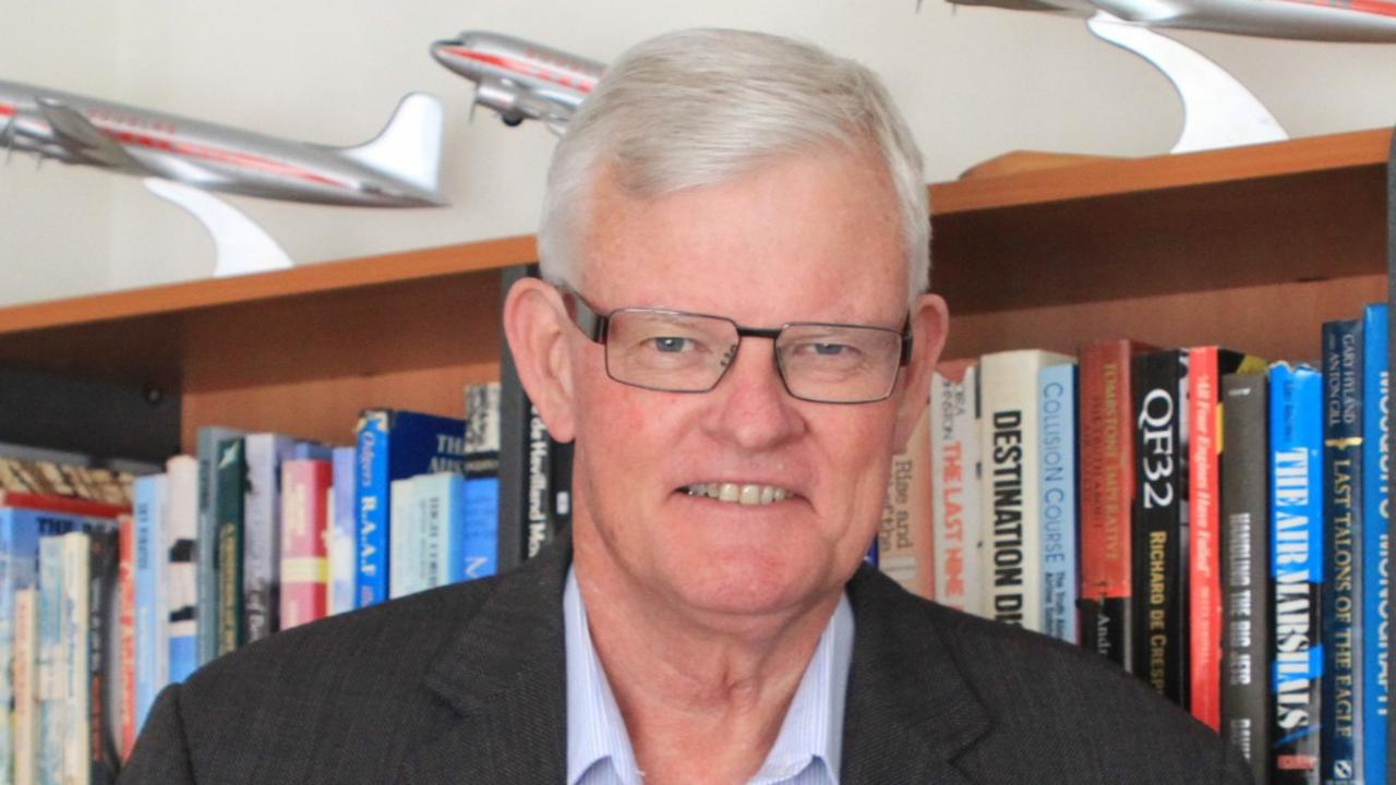 Respected aviation journalist dies aged 74
