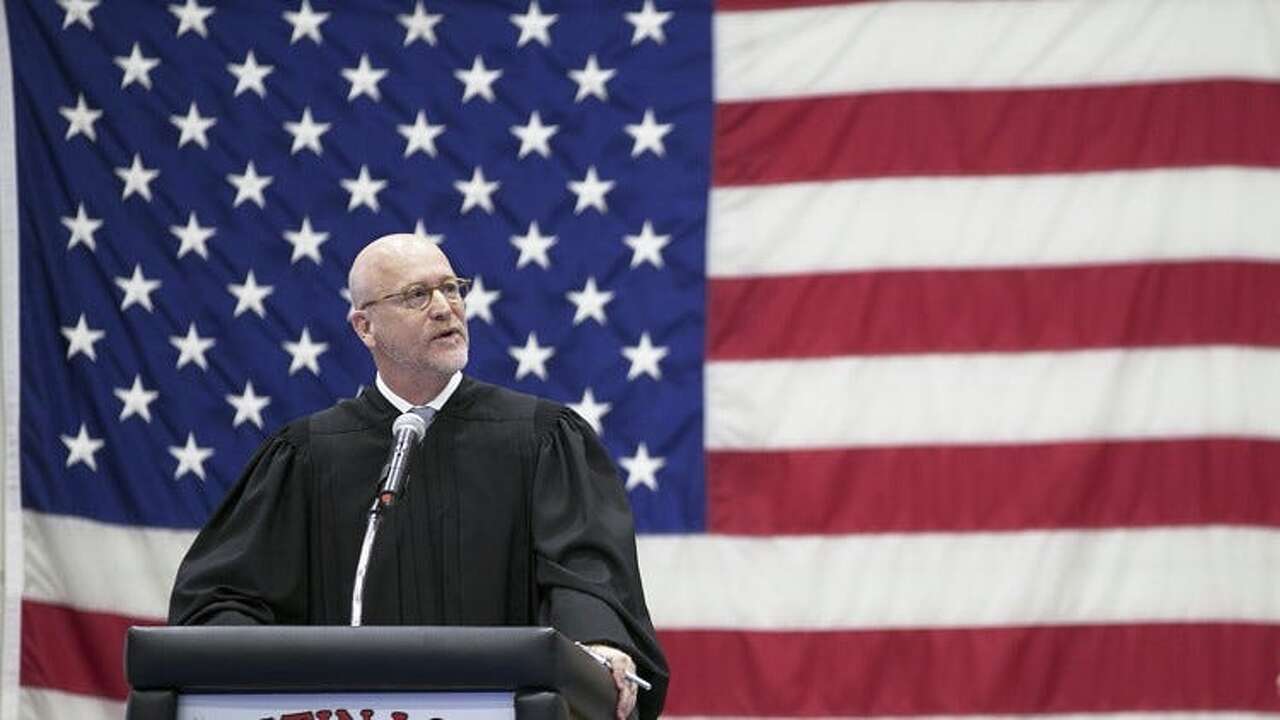 Judge declines immediate return for Austin man deported despite ...
