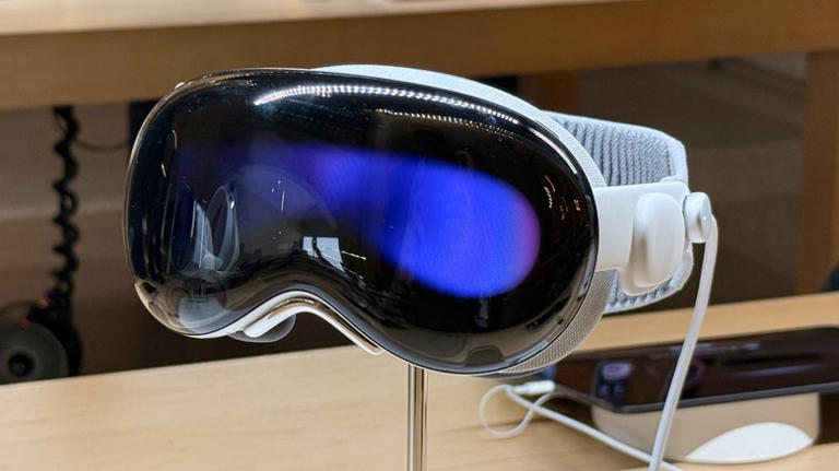 5 secrets only Apple Store employees know
