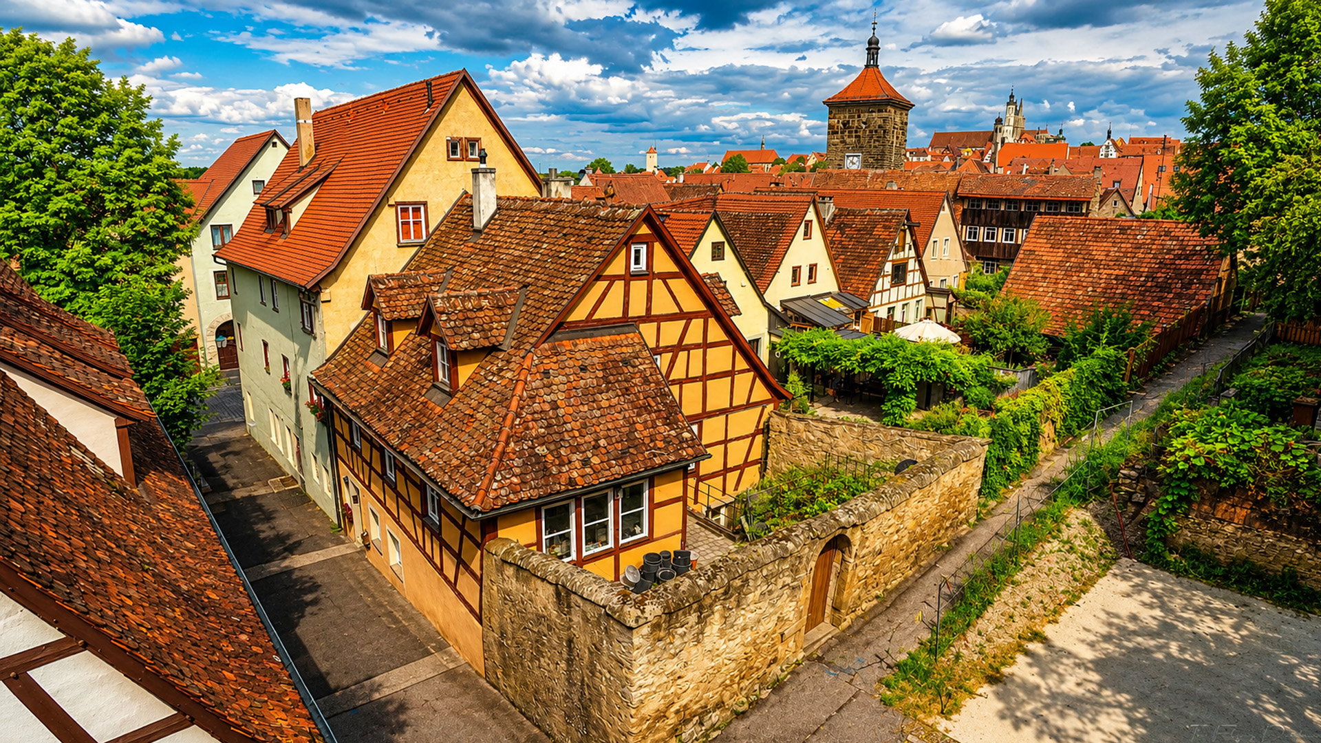Rothenburg ob der Tauber offers a walk through history (4K)