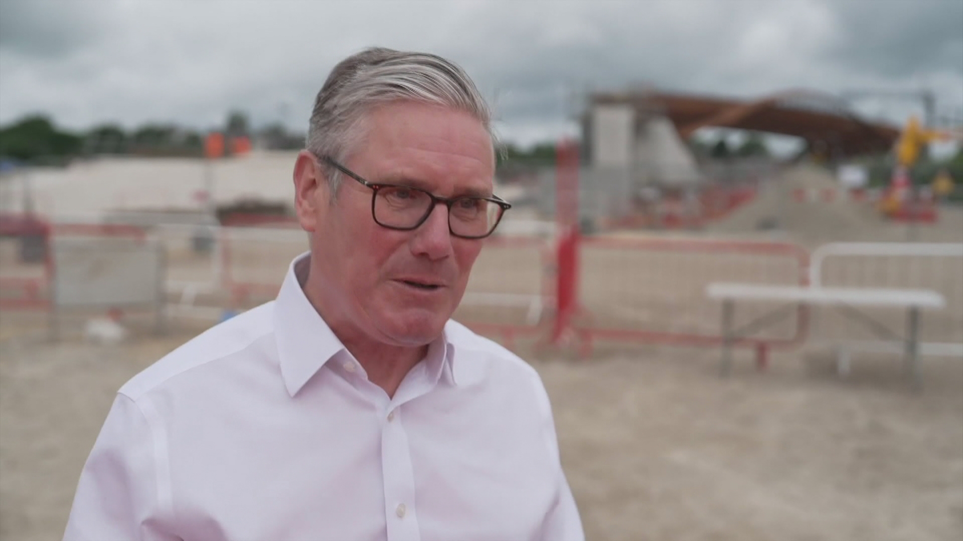 PM visits construction site in Yorkshire