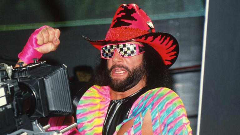 'Macho Man' Randy Savage announces divorce during awkward live TV ...