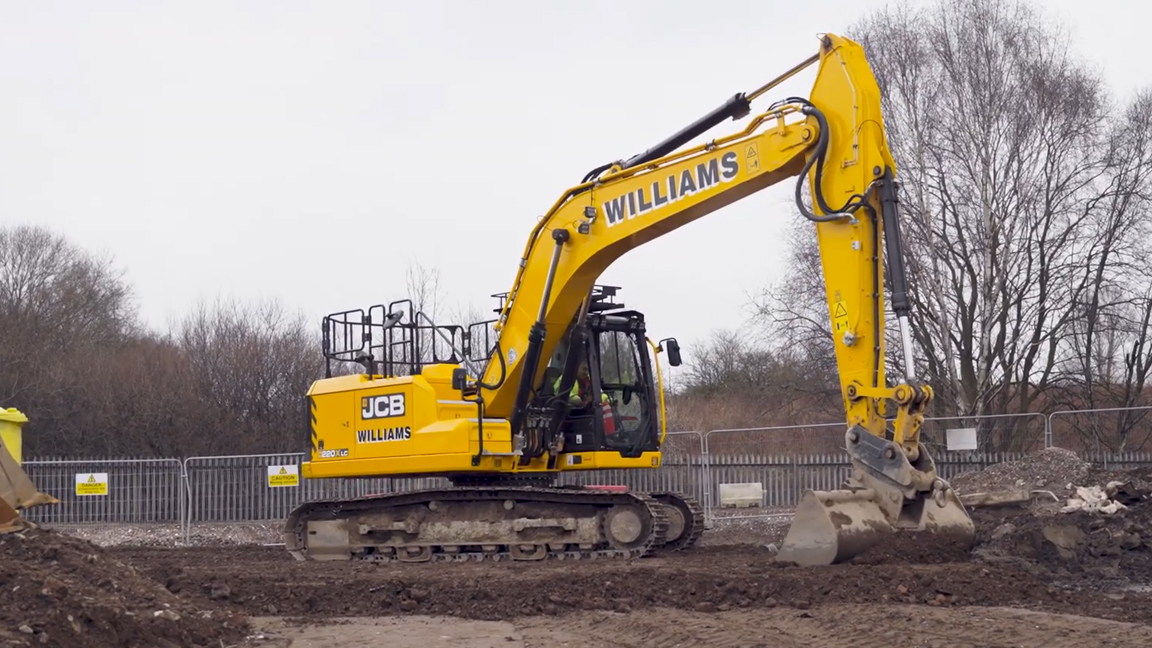 This powerful excavator makes huge earthmoving jobs look easy