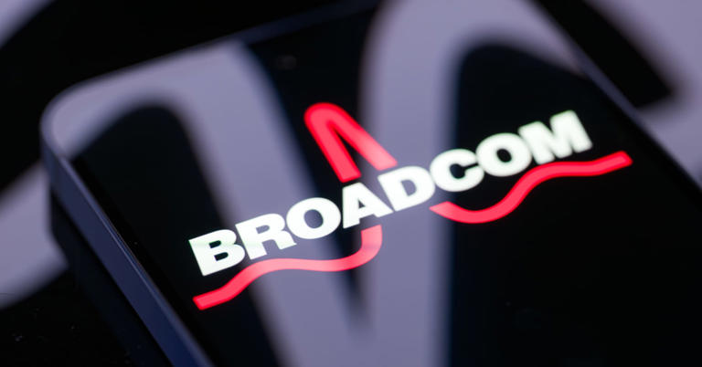Broadcom earnings, SpaceX's IPO price, World Cup worries and more in ...