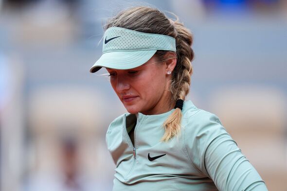 French Open star's boyfriend forced to take drastic action during match
