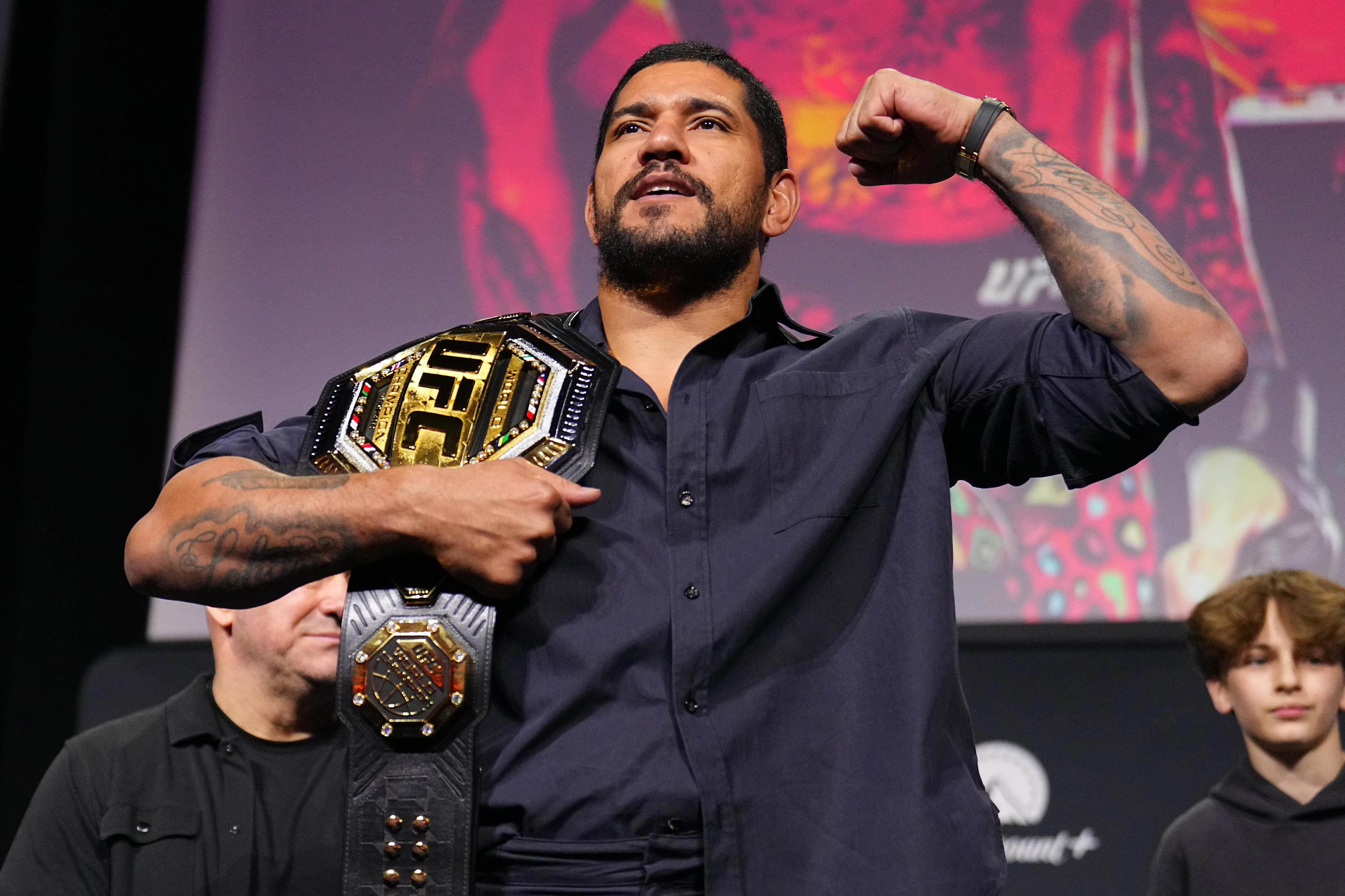 No gimmick! Alex Pereira could surpass Jon Jones’ GOAT status with UFC ...