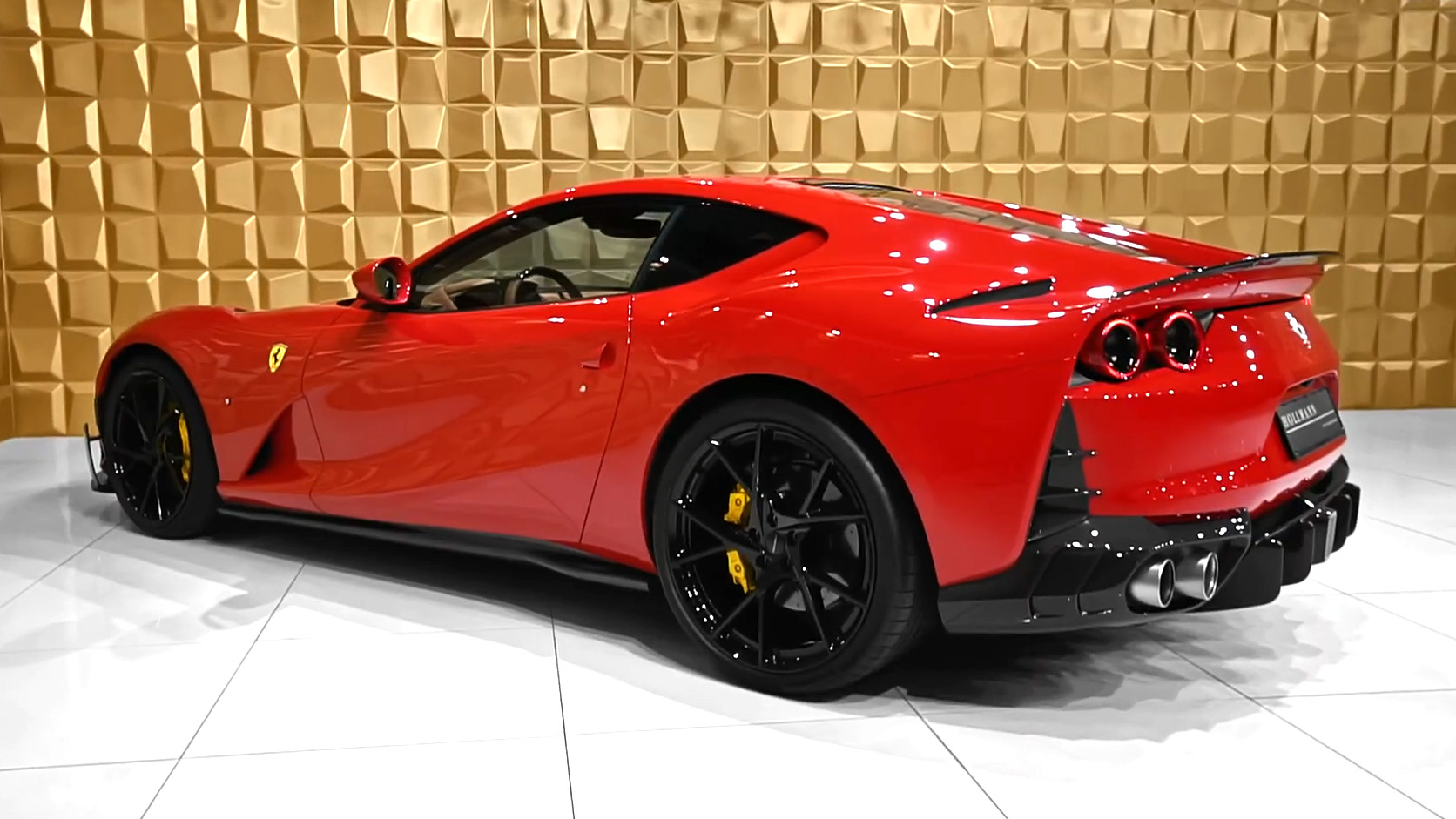 Mansory Ferrari 812 Superfast shows off dramatic V12 sound