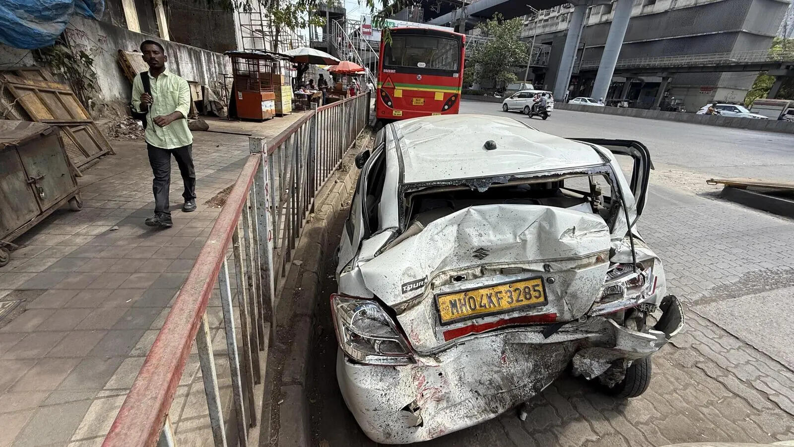 App cab driver dies after being hit by a BEST bus in a road crash on ...