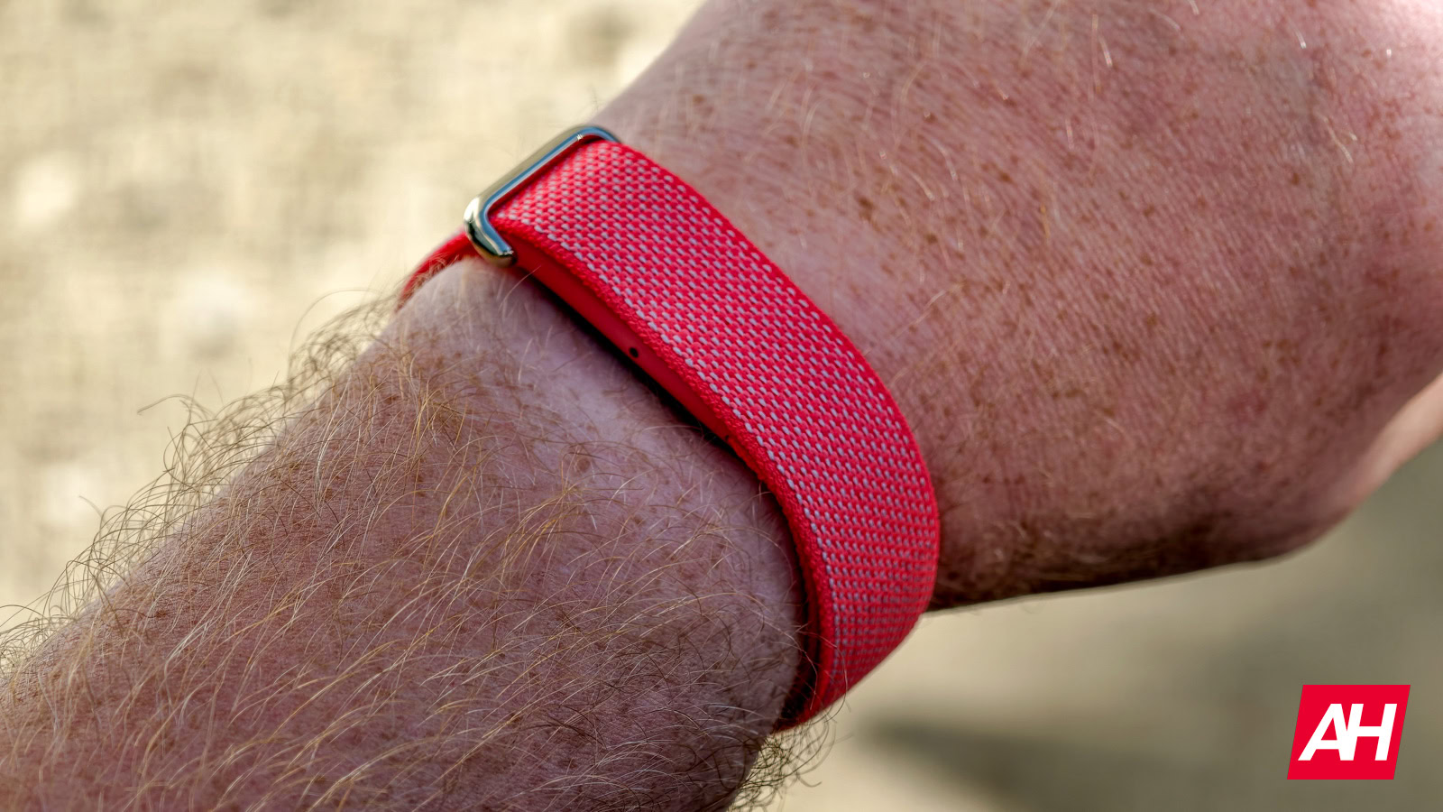 Google now lets you 3D print your own Fitbit Air bands