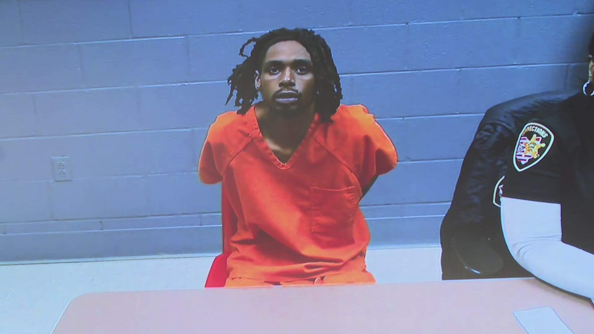$1M bond for suspect accused of injuring 5 Cleveland police officers ...