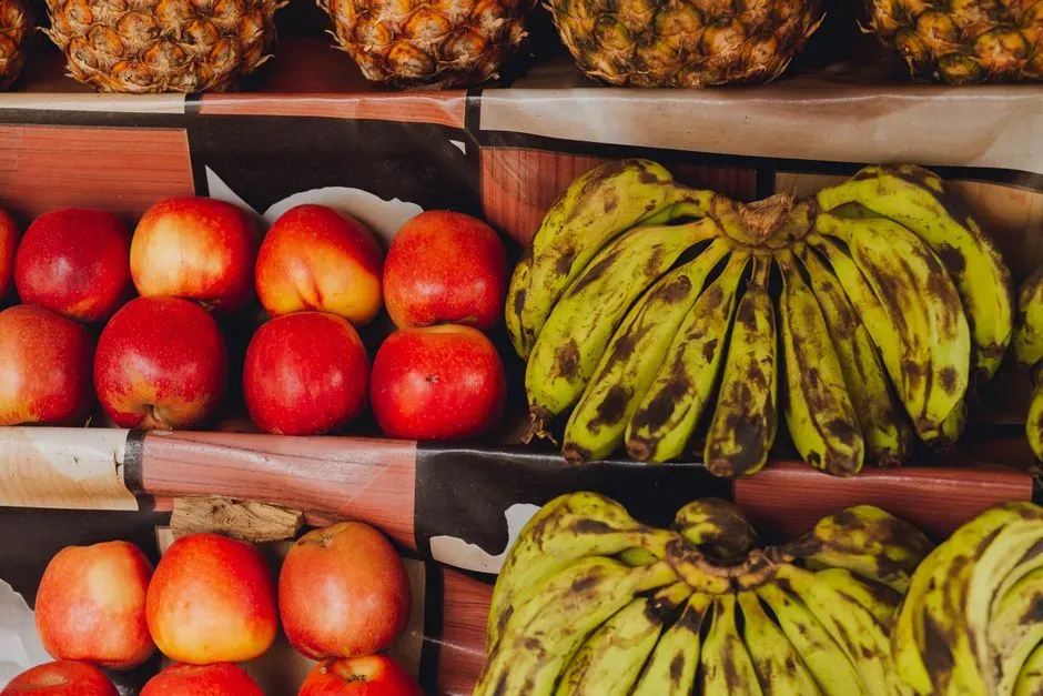 10 kitchen staples most people have no idea should never be stored together