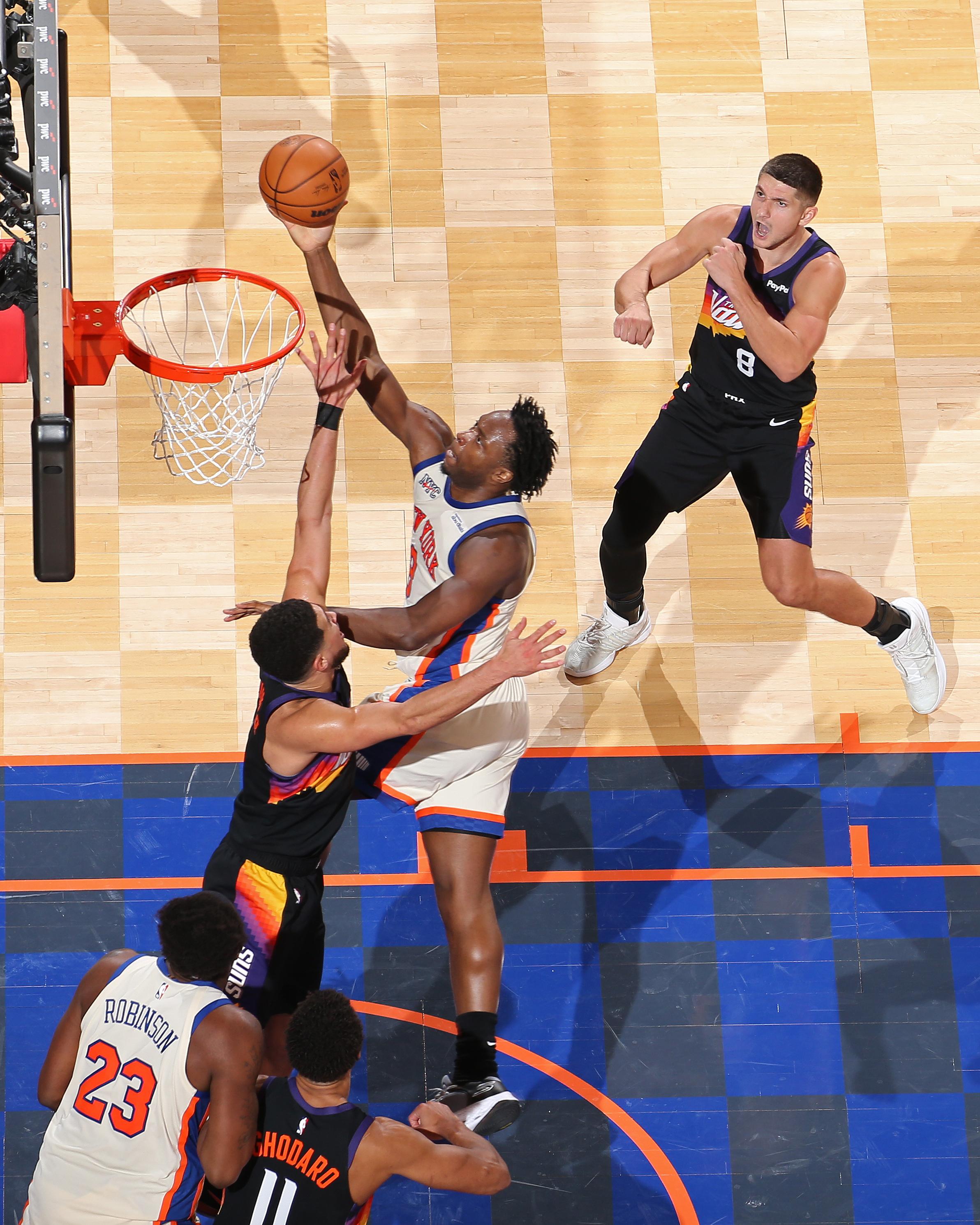 The Suns should take notes on how the Knicks and Spurs built their rosters